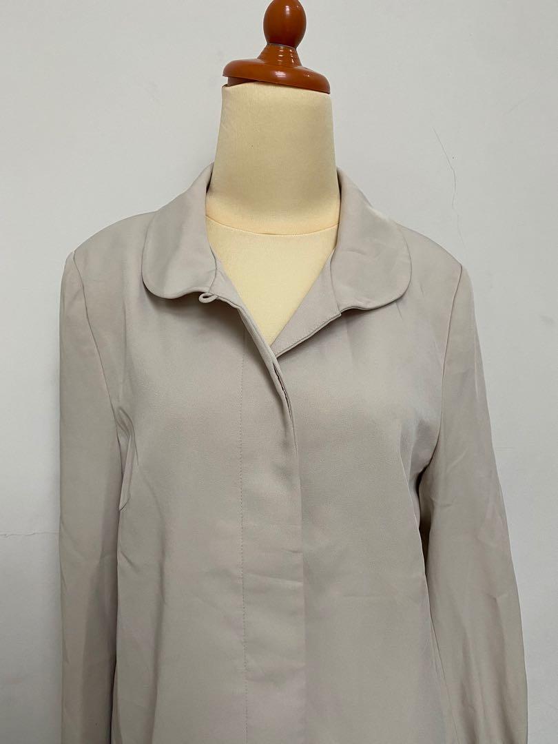 Coksu Blazer, Fesyen Wanita, Pakaian Wanita, Baju Luaran di Carousell