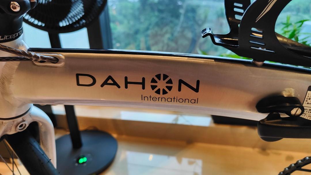 DAHON MU(sp) custom built, Sports Equipment, Bicycles & Parts, Bicycles ...