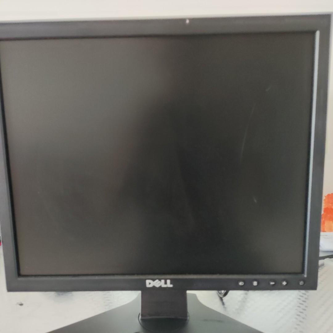 Dell P170S 43 cm (17") Monitor Scratched, Computers & Tech, Parts ...