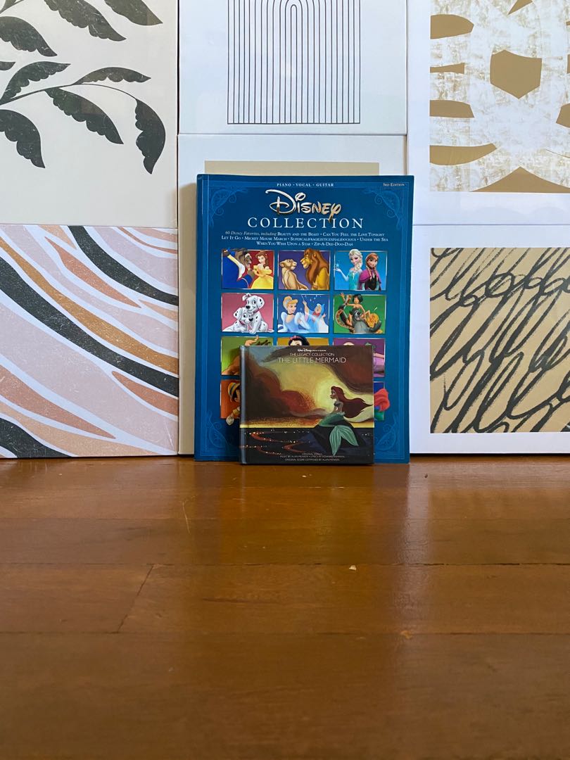 Disney Collection Songbook (Piano/Vocal/Guitar) + The Little Mermaid ...