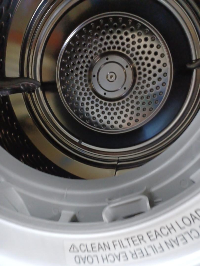 Electrolux 6kg sensor dryer edv6051 warranty 2months, TV & Home ...