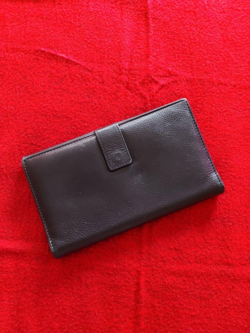 Fino Leather Black Bifold Wallet, Women's Fashion, Bags & Wallets ...