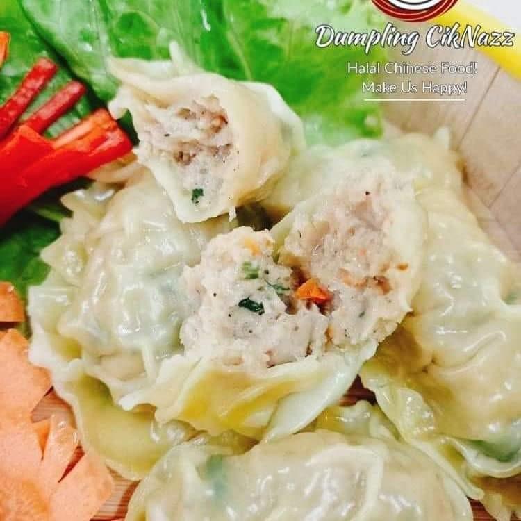 Halal Chicken Dumpling, Food & Drinks, Chilled & Frozen Food on Carousell