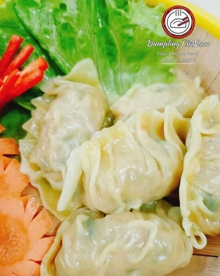 Halal Chicken Dumpling, Food & Drinks, Chilled & Frozen Food on Carousell