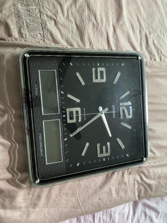 Hoseki Glass Wall Clock, Furniture & Home Living, Home Decor, Clocks on ...