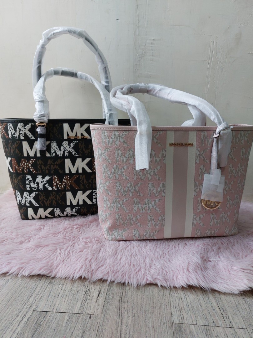 MK Jetset carry all tote, Luxury, Bags & Wallets on Carousell