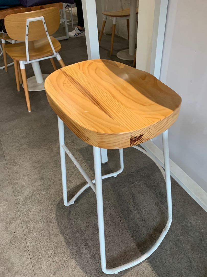 Muji Bar Table and Chairs, Furniture & Home Living, Furniture, Tables ...