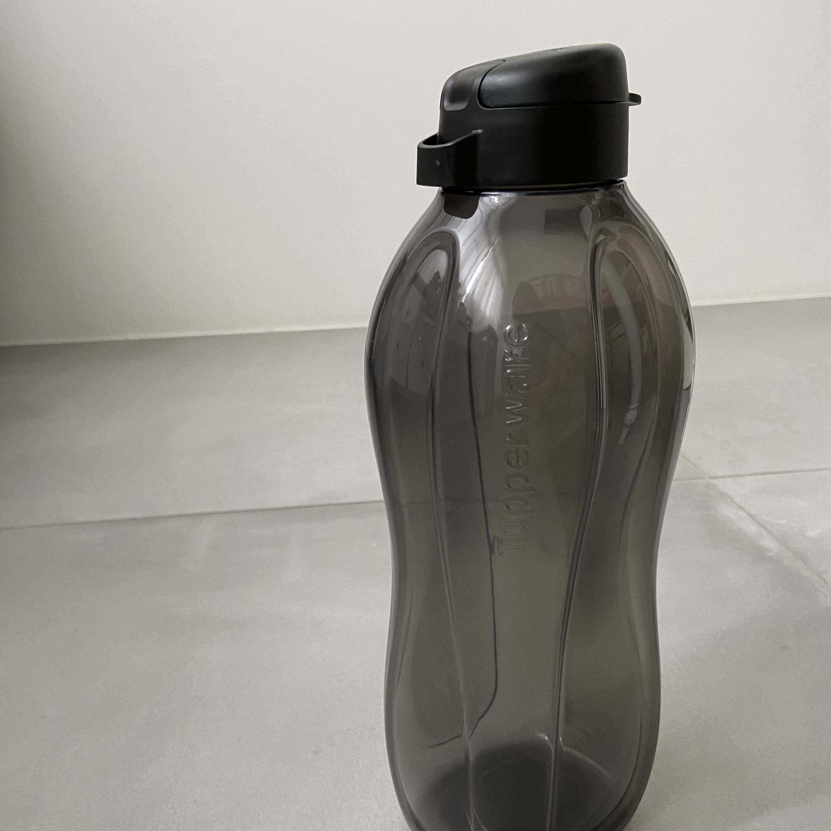 New Tupperware Eco Bottle 2L, Furniture & Home Living, Kitchenware ...