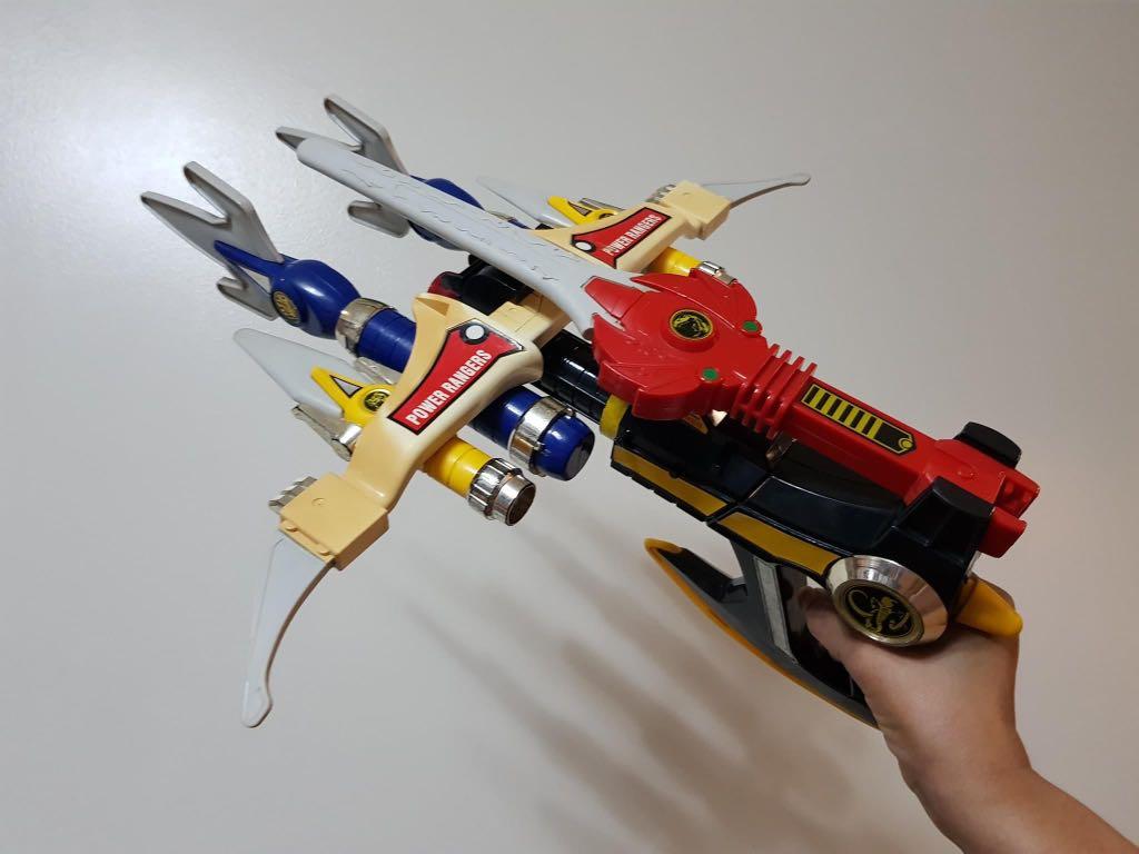 Vintage RARE MMPR Power Rangers Weapons (Combining) on Carousell