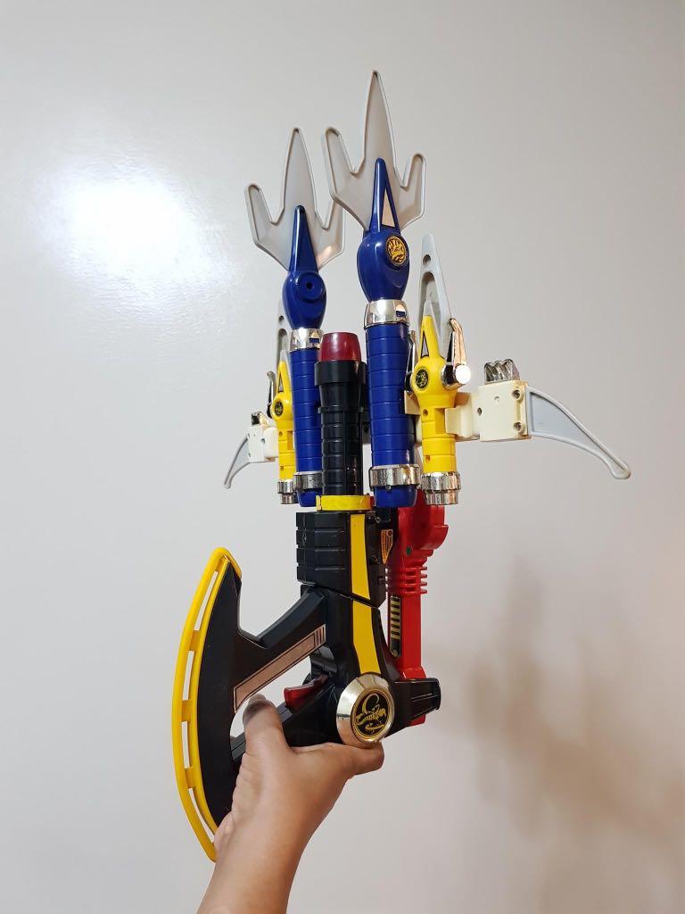 Vintage RARE MMPR Power Rangers Weapons (Combining) on Carousell