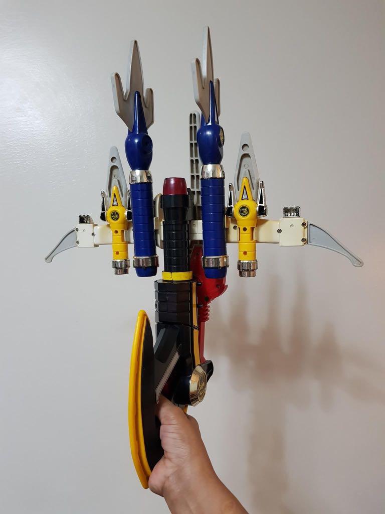 Vintage RARE MMPR Power Rangers Weapons (Combining) on Carousell