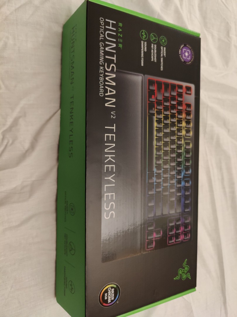 Razer Huntsman v2 TKL with White Phantom Keycaps, Computers & Tech ...