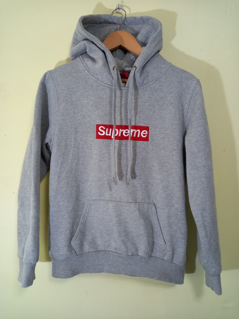 Supreme grey box logo, Men's Fashion, Coats, Jackets and Outerwear on ...