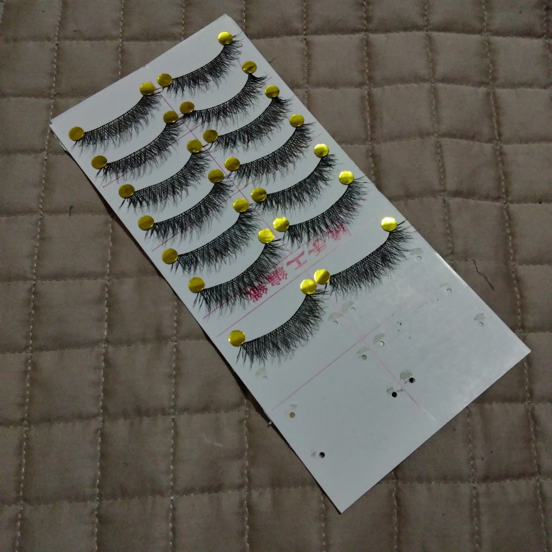 Taiwan False Lashes, Beauty & Personal Care, Face, Makeup on Carousell