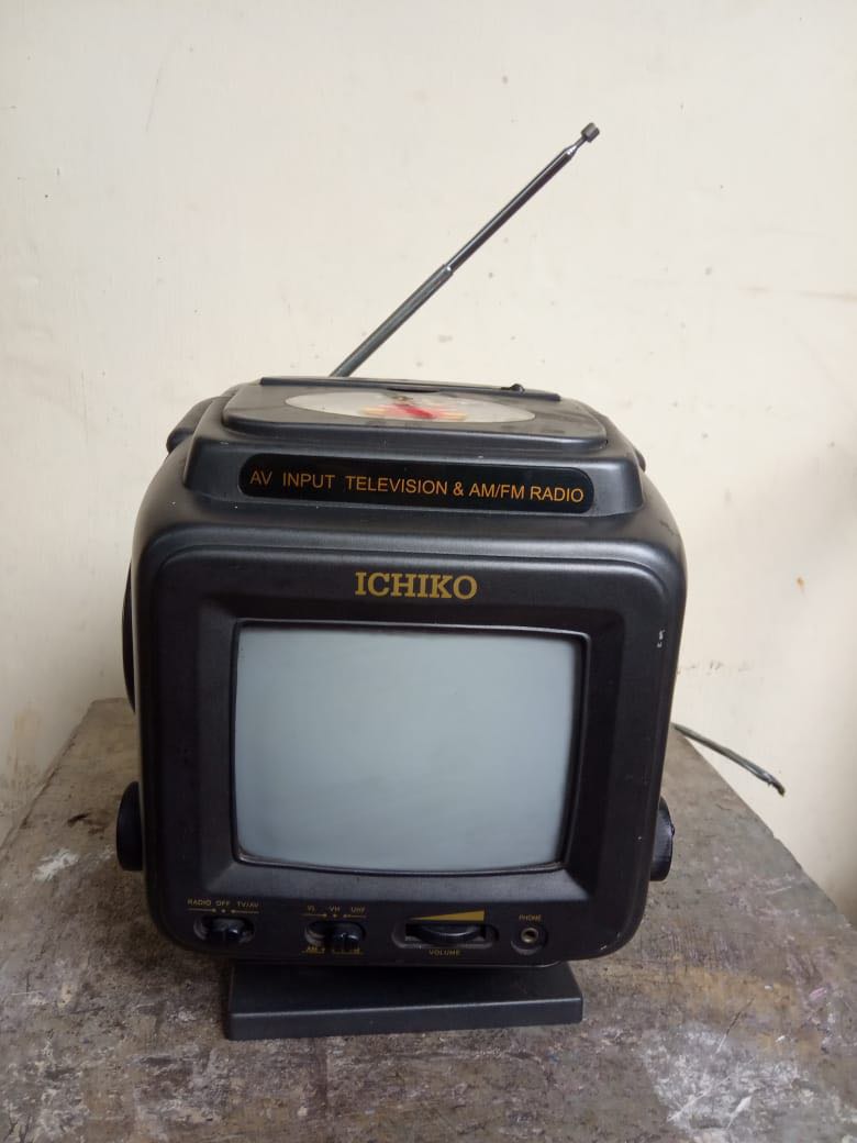 Tv/radio jadul kuno antik, Antik, Lainnya di Carousell