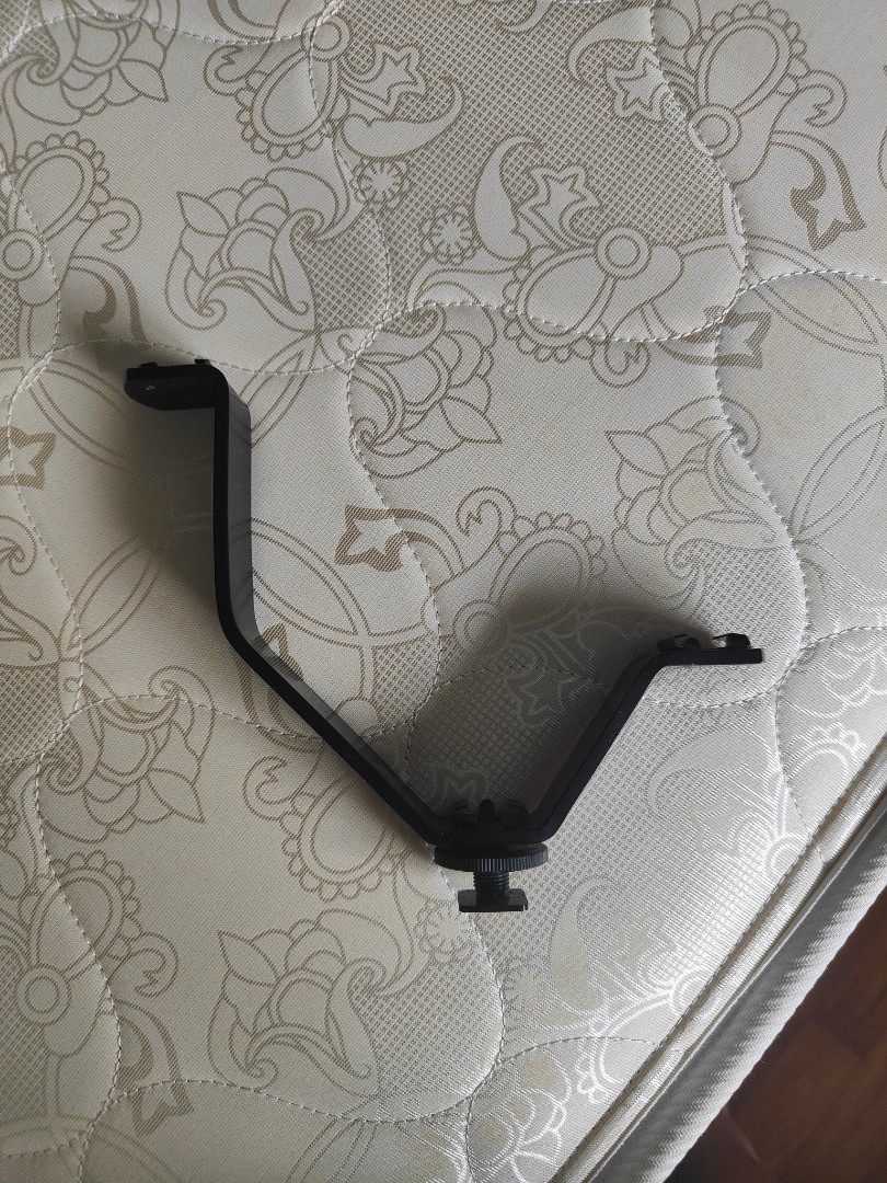 V shape double mount hot shoe, Photography, Photography Accessories ...
