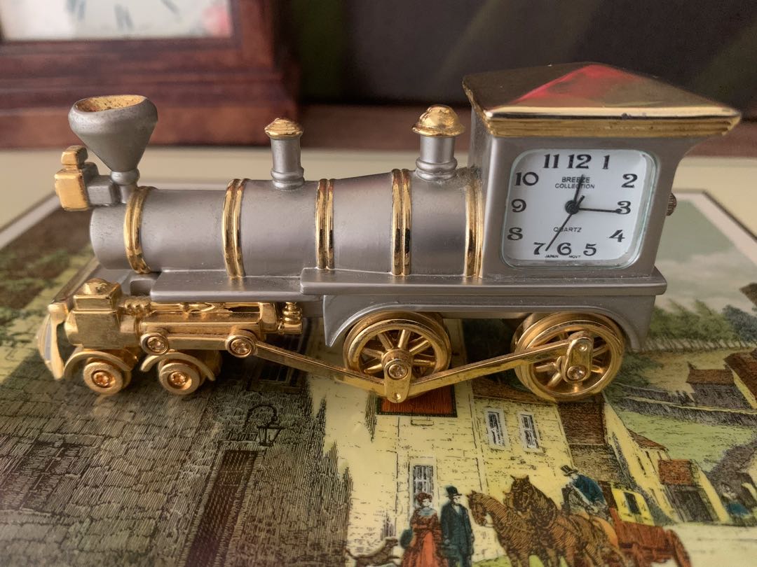 Vintage Train Engine Desk Clock Novelty Locomotive Collectible England ...