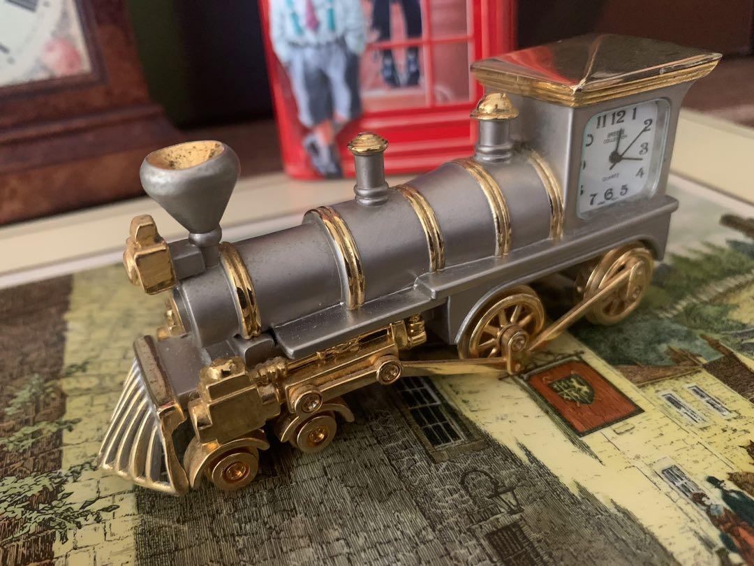 Vintage Train Engine Desk Clock Novelty Locomotive Collectible England ...