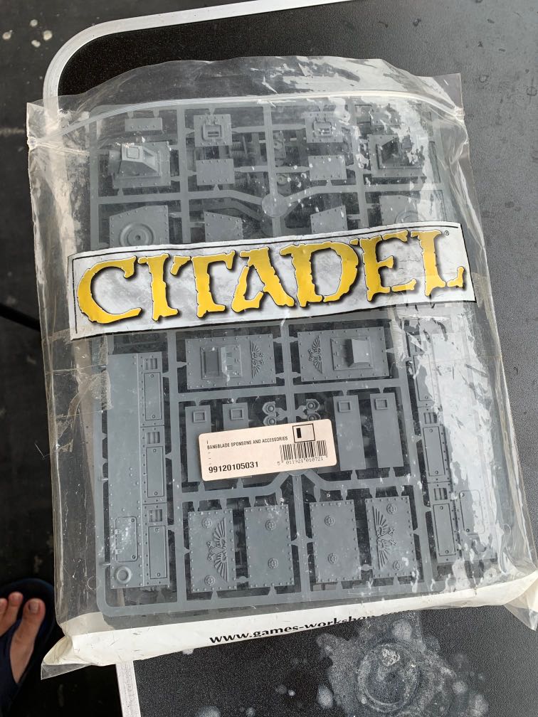 Warhammer 40,000 40k baneblade sponson 2 set, Hobbies & Toys, Toys ...