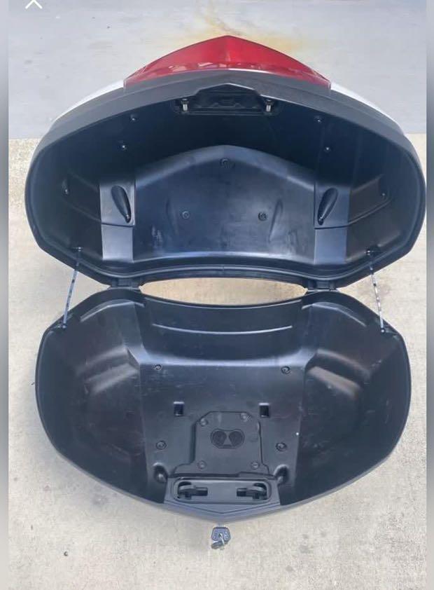 YAMAHA OEM TOP CASE/BOX 50L, Motorcycles, Motorcycle Accessories on ...