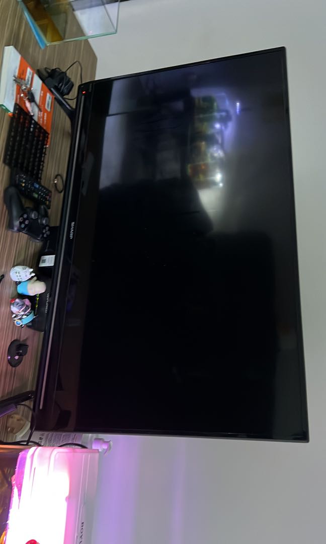 40-inch-led-tv-tv-home-appliances-tv-entertainment-tv-on-carousell