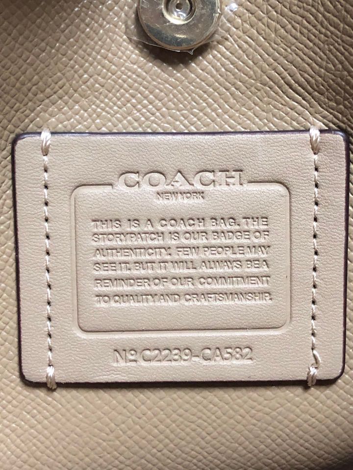 Authentic Coach CA582 mollie sling crossbody bag handbag, Luxury, Bags & Wallets on Carousell