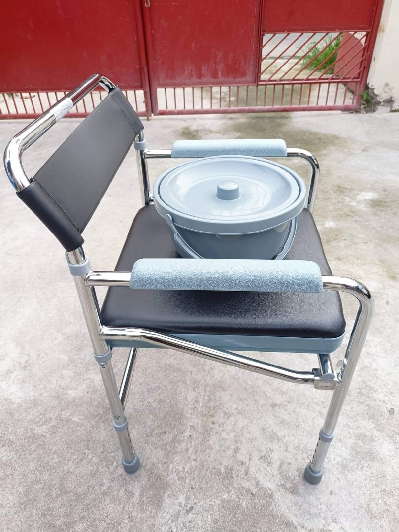 Commode Chair Without Wheels, Health & Nutrition, Medical Supplies ...