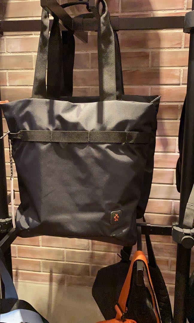 Crumpler tote bag, Women's Fashion, Bags & Wallets, Shoulder Bags on ...