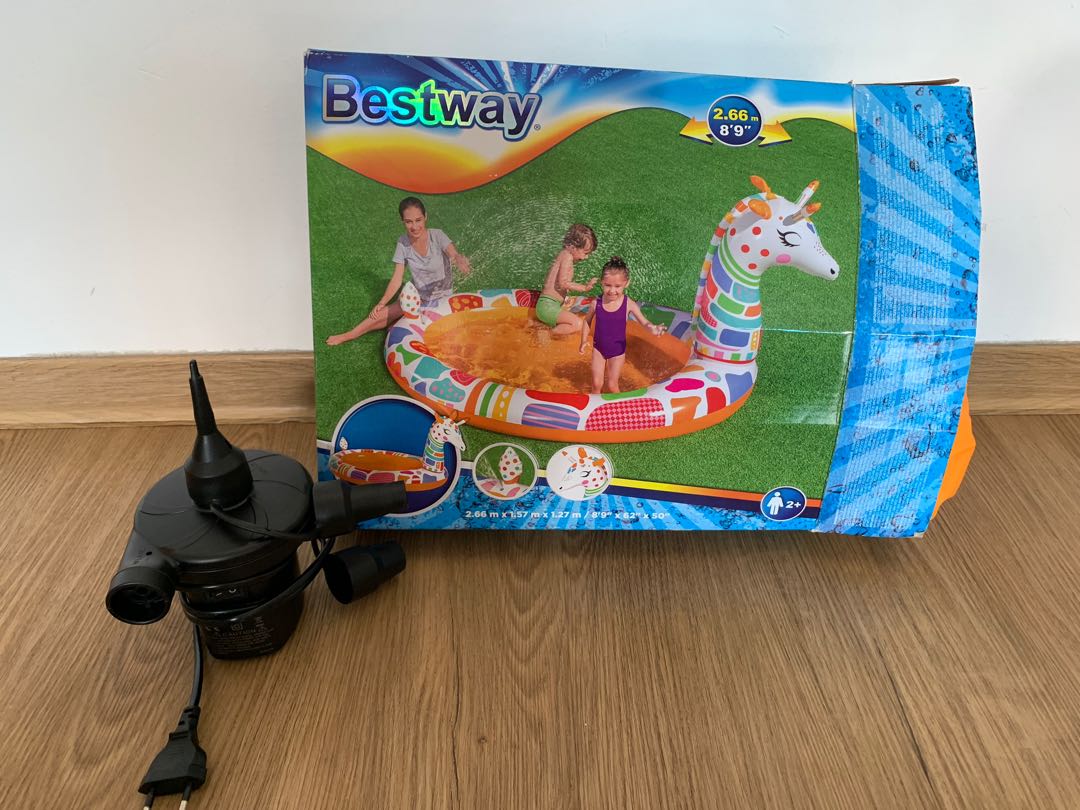 Giraffe Inflatable pool with pump only + free toys, Babies & Kids ...