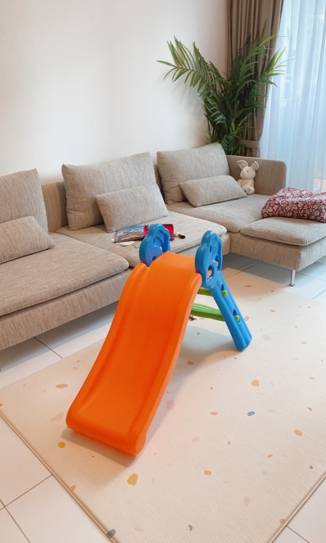 Grow'n up Slide, Babies & Kids, Infant Playtime on Carousell