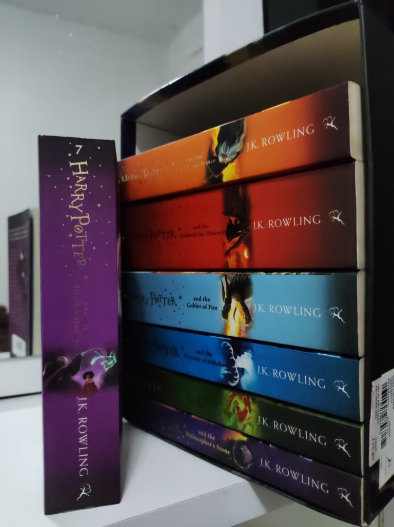 HARRY POTTER BOOK SET COMPLETE COLLECTION, Hobbies & Toys, Books ...