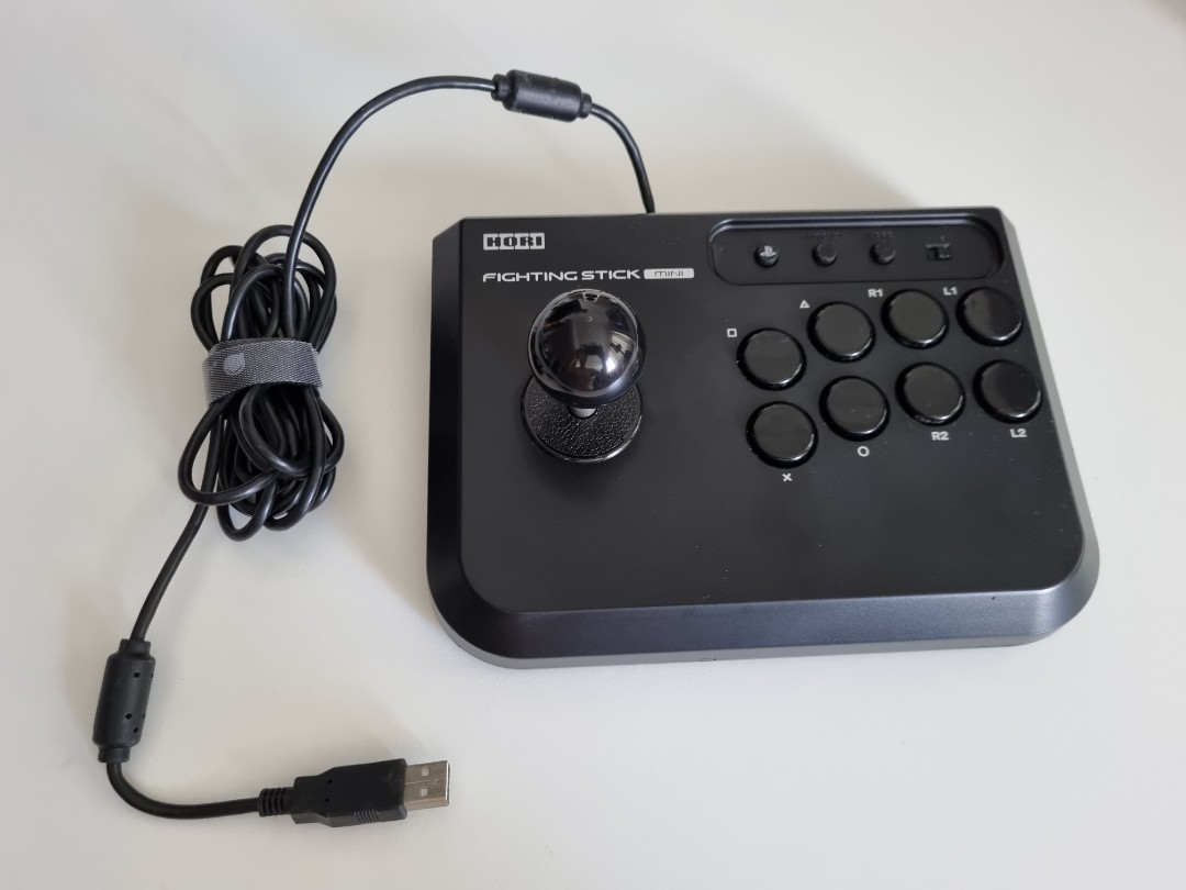 Hori Fighting Stick Mini for PS4 and PC, Video Gaming, Gaming ...