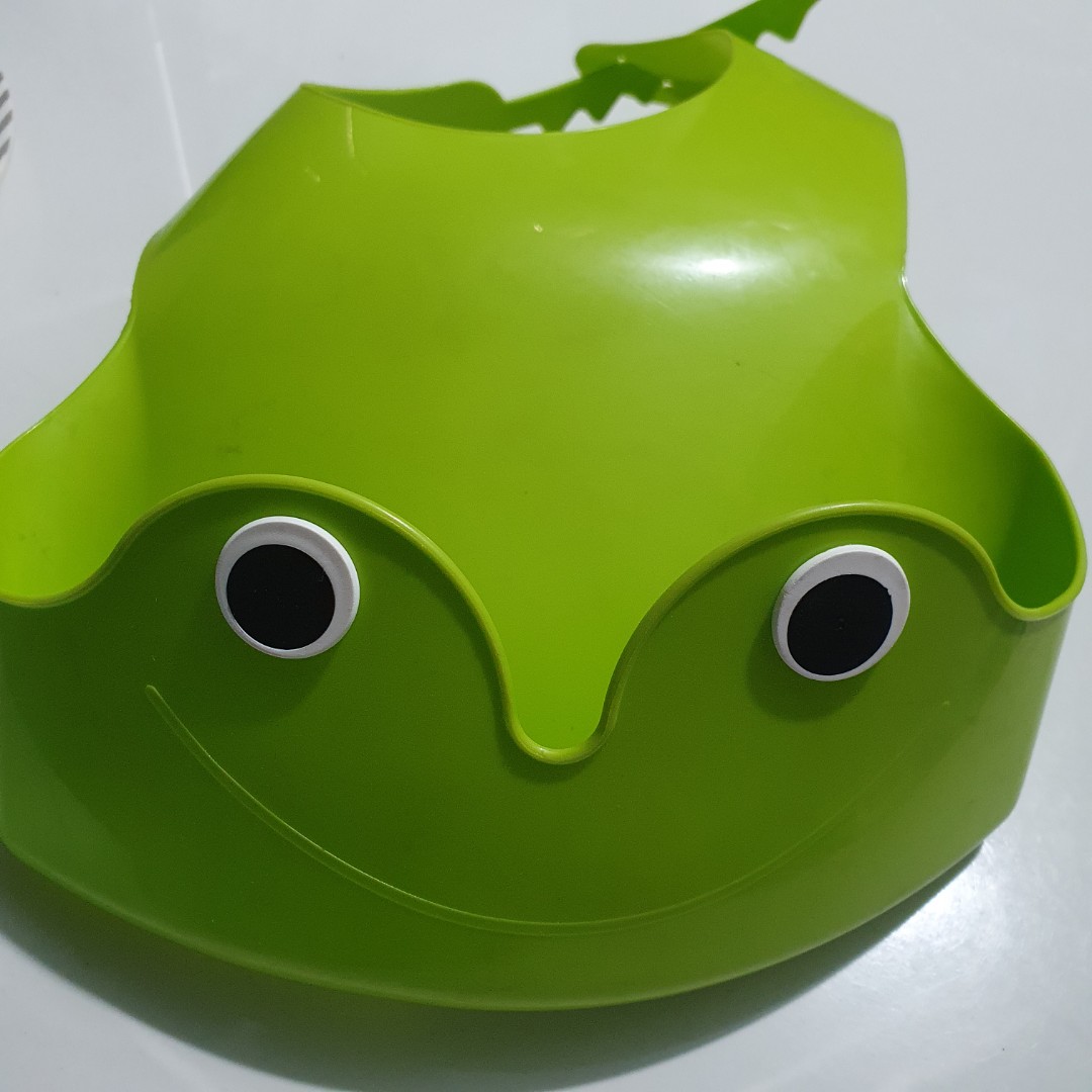 Ikea Frog Bib, Babies & Kids, Nursing & Feeding, Weaning & Toddler ...
