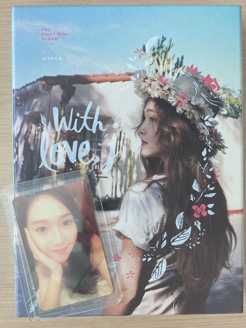 少女時代Jessica鄭秀妍 with love j album連小卡, 興趣及遊戲, 收藏品及紀念品, 韓流 - Carousell
