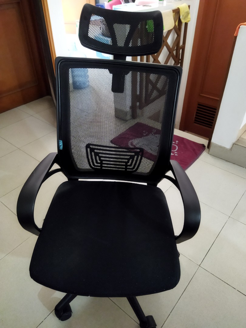 kursi kantor - hitam merk Inco, Perabotan Rumah di Carousell
