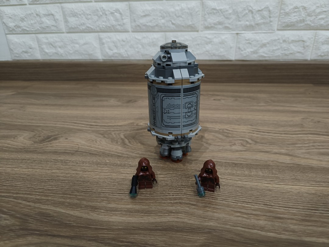 Lego 9490 star wars droid escape pod, Hobbies & Toys, Toys & Games on ...