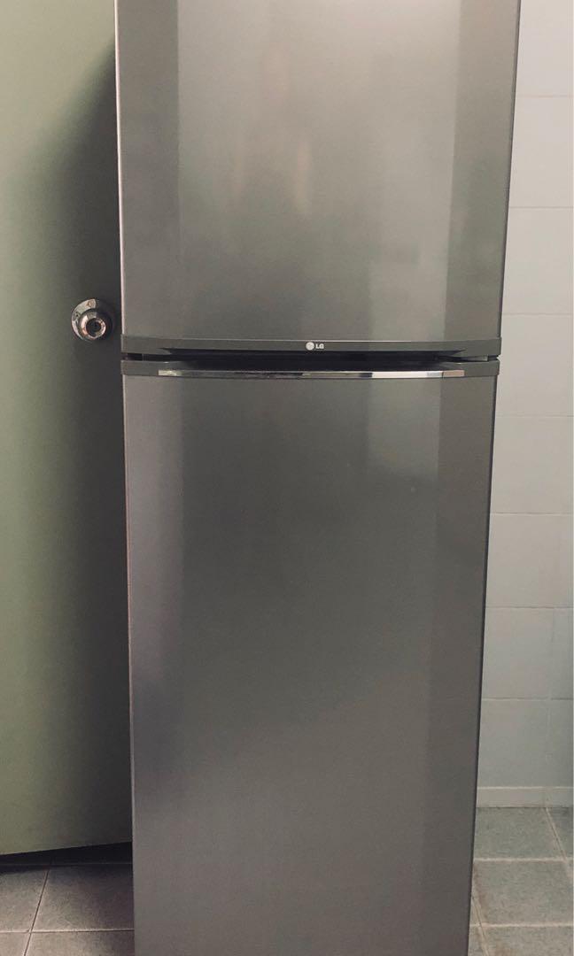 LG Fridge and freezer 230 liters, TV & Home Appliances, Kitchen ...