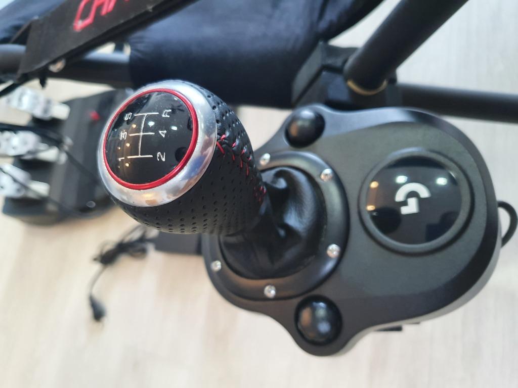 [Negotiable] Logitech G29 Gaming Steering Wheel with Playseat Challenge ...