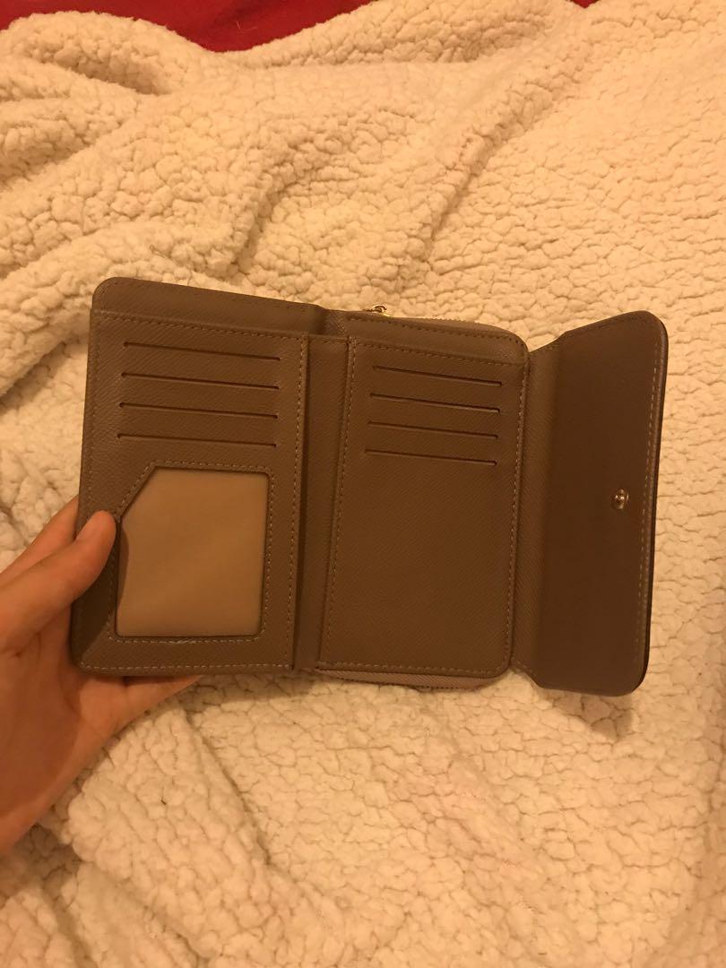 Miniso Wallet, Women's Fashion, Bags & Wallets, Wallets & Card holders ...