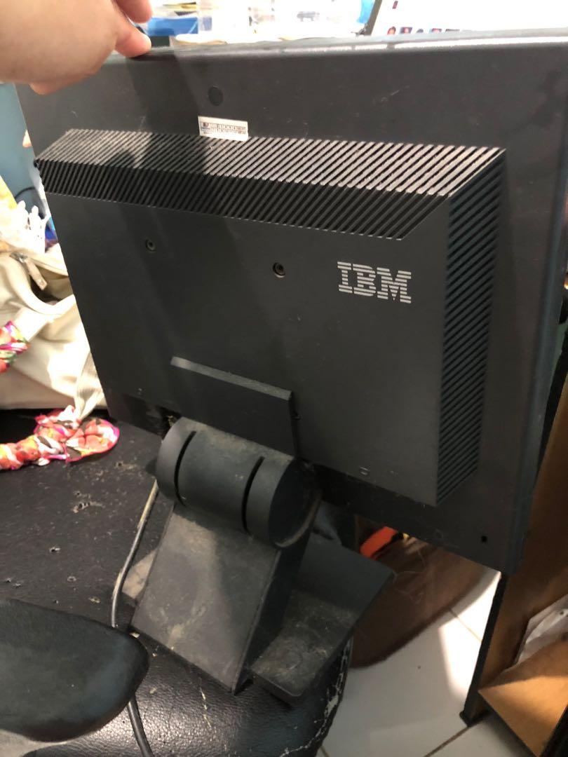 Monitor IBM Thinkvision Square, Elektronik, Komputer, Lainnya di Carousell