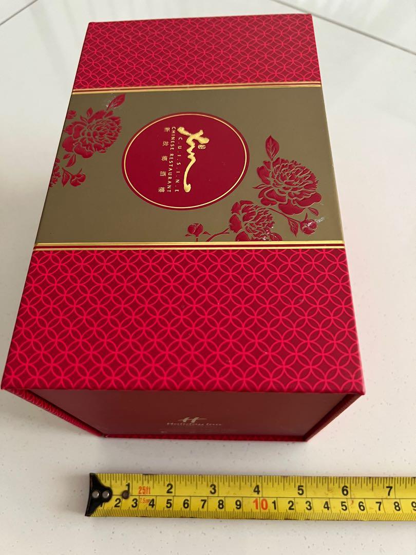 Moon cake box in oriental design 2 tierd, Hobbies & Toys, Memorabilia ...