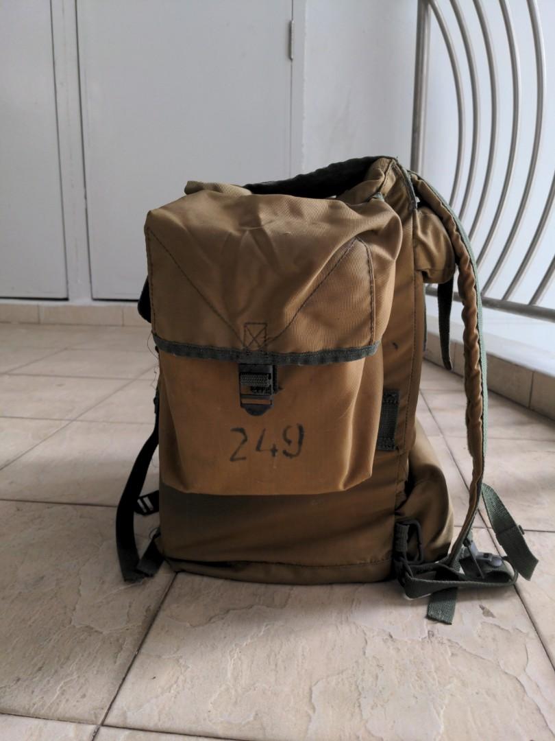 Old Army Issue Backpack / Fieldpack, Men's Fashion, Bags, Backpacks on ...