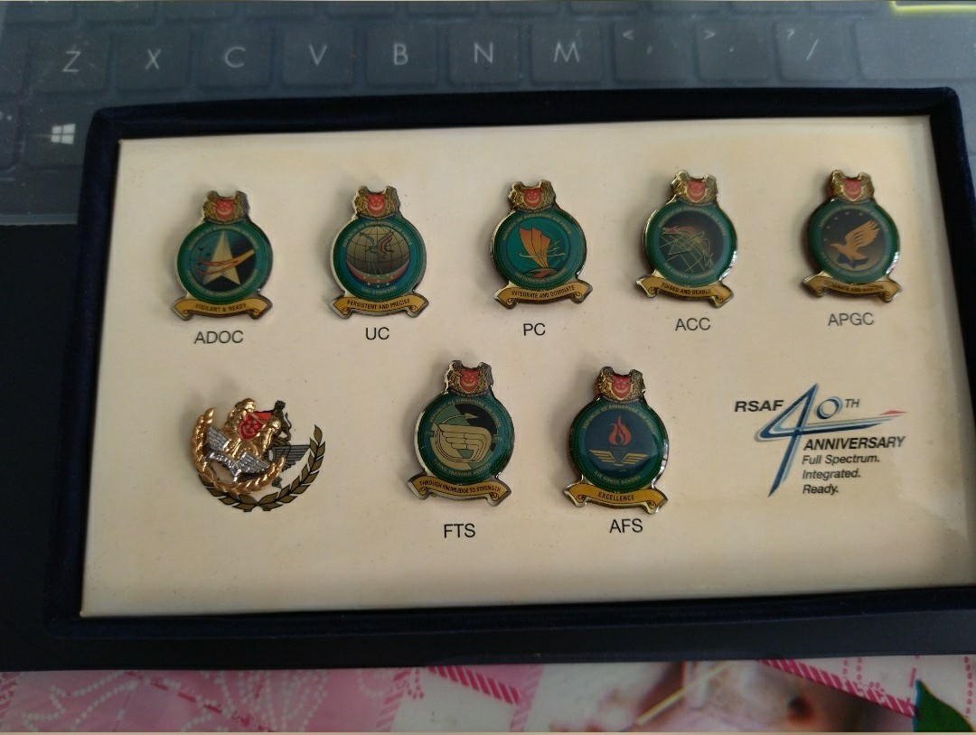 RSAF 40 anniversary air force commands badges crest collection ...