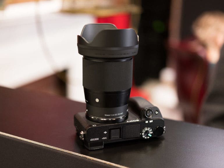 Sigma 16mm, Photography, Lens & Kits on Carousell