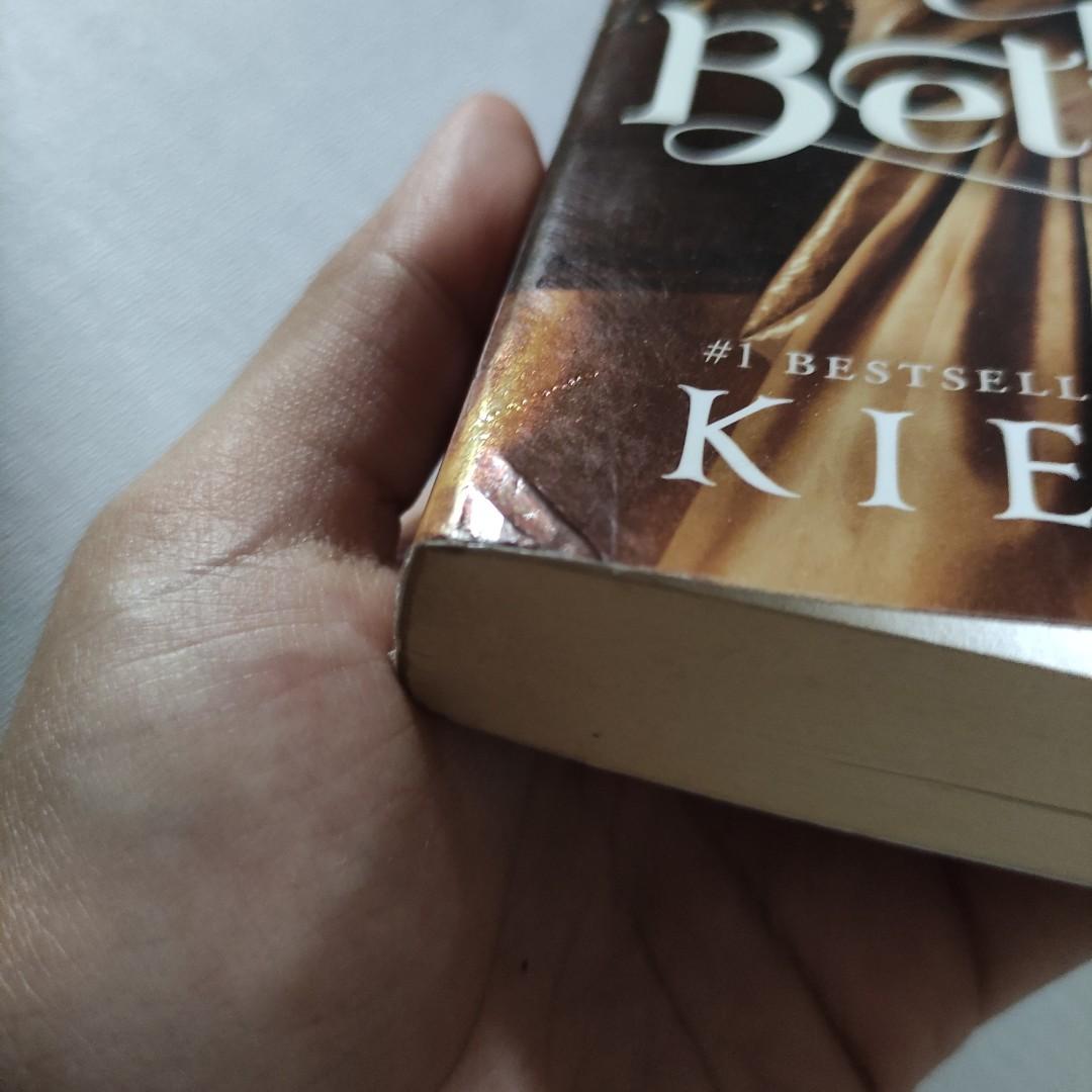 The Betrothed By Kiera Cass Soft Cover Book Novel Preloved Secondhand