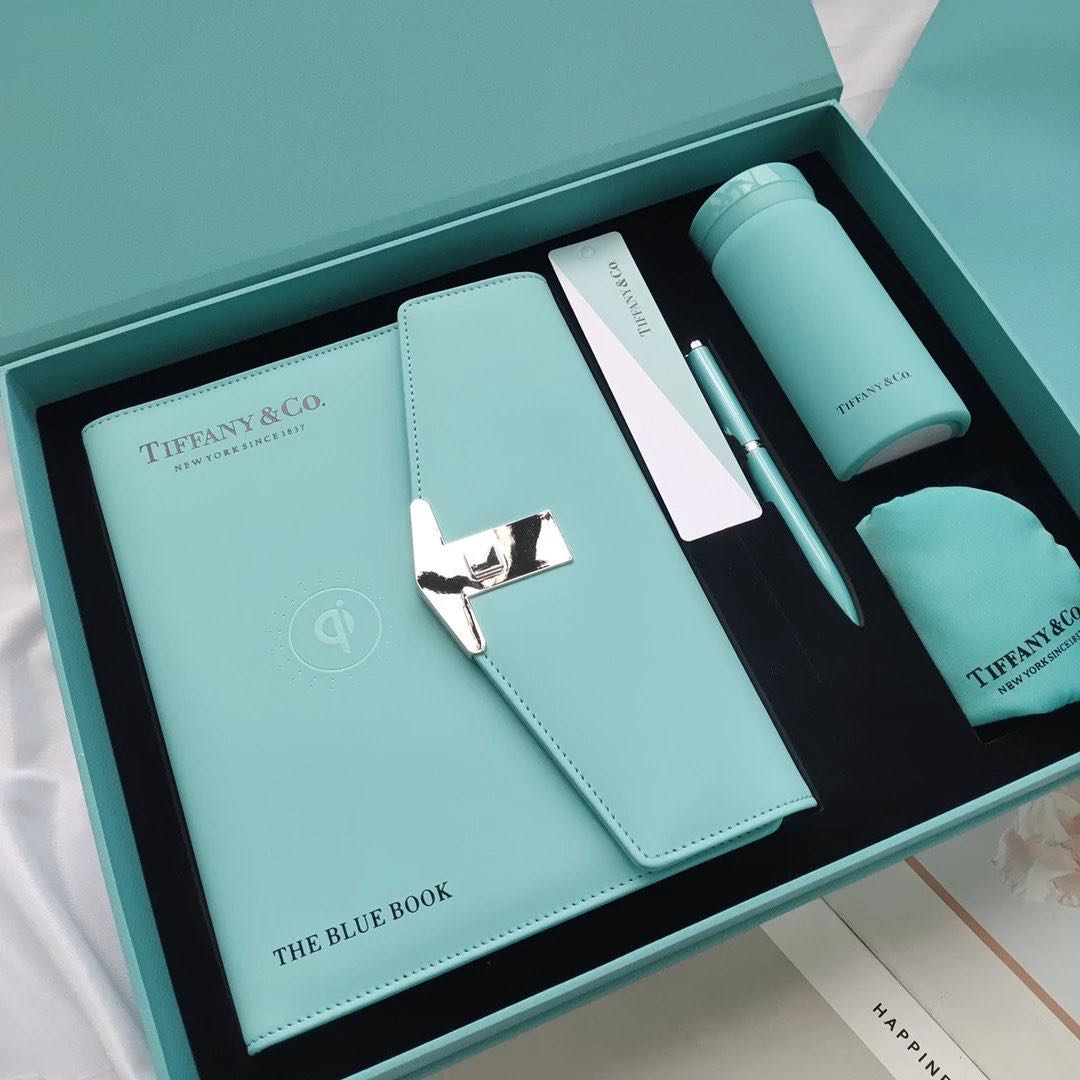 Tiffany & co Power Bank notebook thermos bottle gift set, Luxury ...