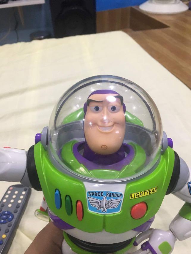 (Cloud Logo) Toy Story Signature Collection Buzz Lightyear - Disney ...