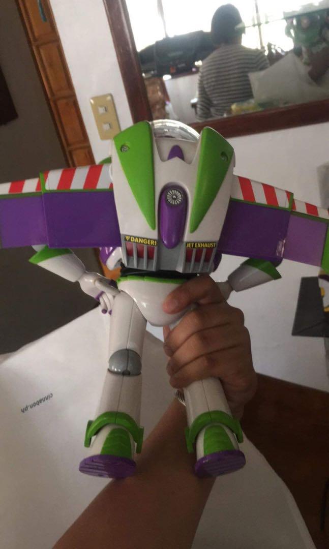 (Cloud Logo) Toy Story Signature Collection Buzz Lightyear - Disney ...