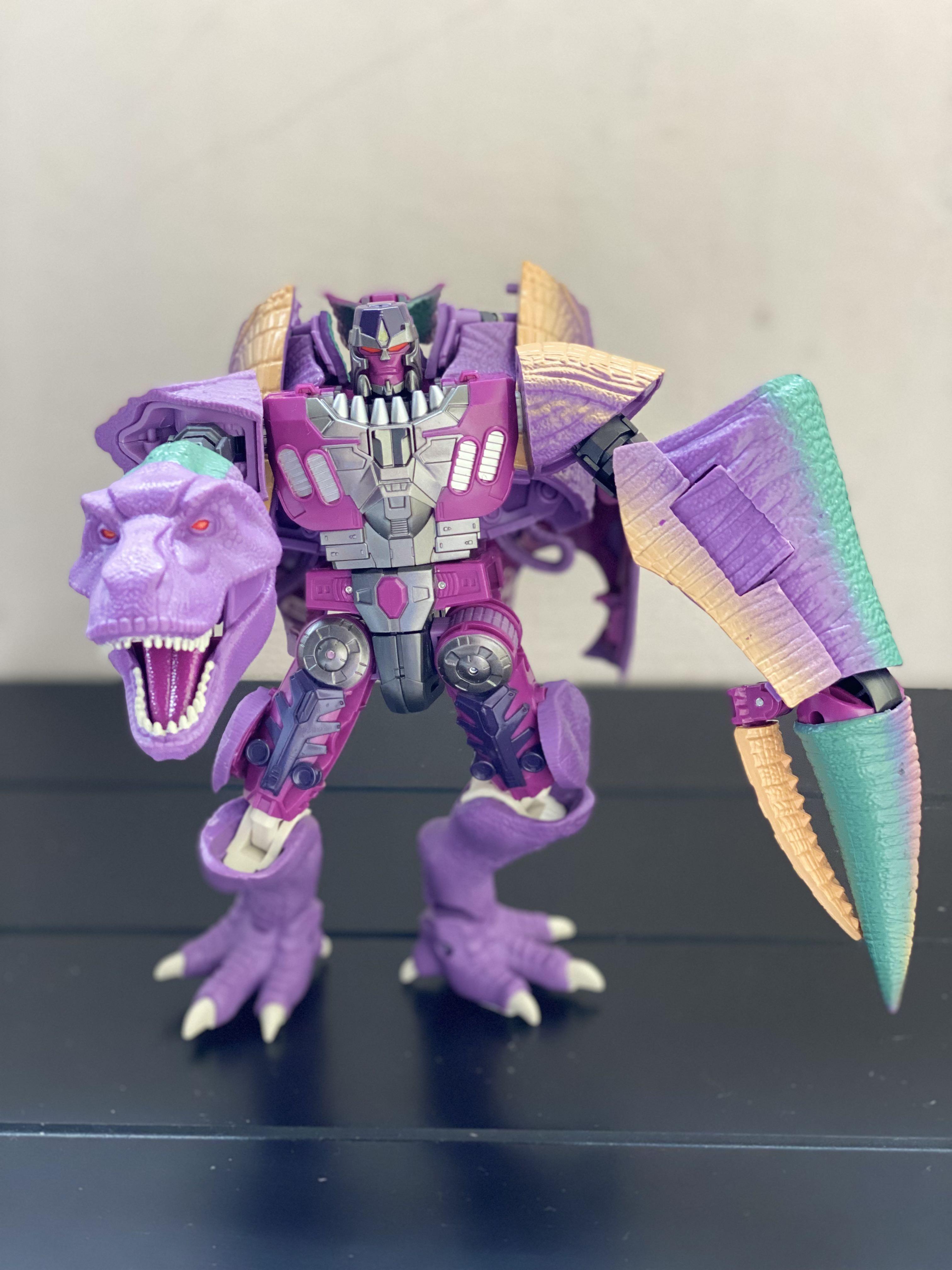 Transformers Kingdom (War of Cybertron Trilogy) Leader Class WFC-K10 ...