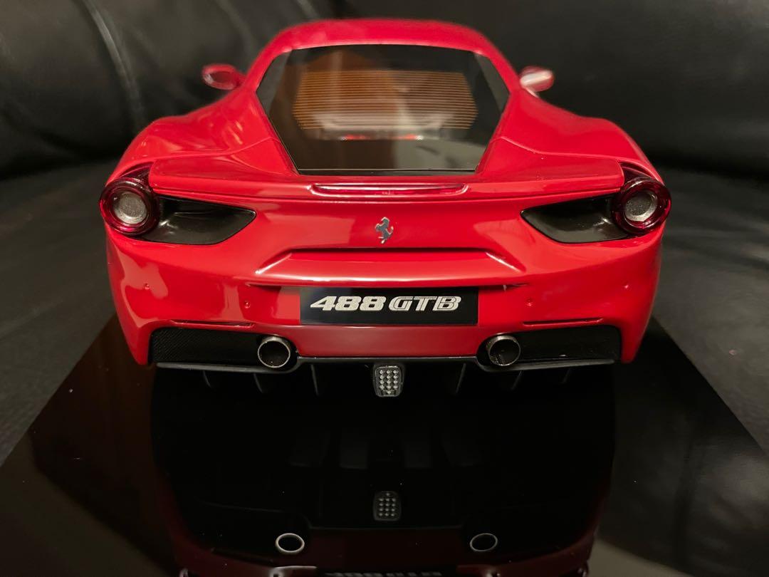 1/18 Amalgam Ferrari 488 GTB, 興趣及遊戲, 玩具 & 遊戲類 - Carousell